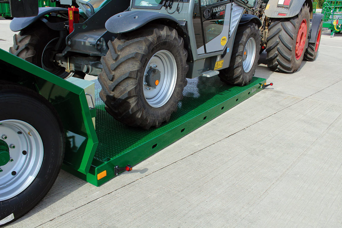 Drop Deck Low Loader | Our Products | Bailey Trailers